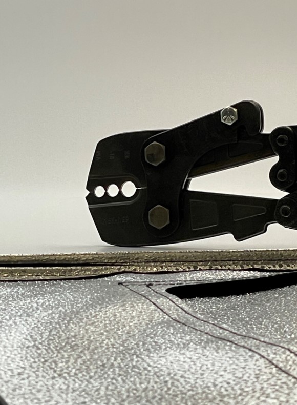 63V-XPM CUTTER HD Hand Swaging Tool Head | Nicopress